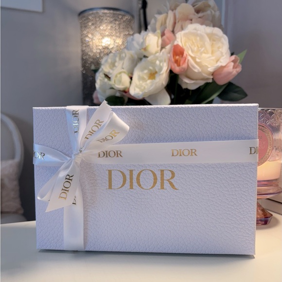 Dior | Accessories | New Dior Gift Box 8 2 W X 5 12 H X 2 34 D | Poshmark